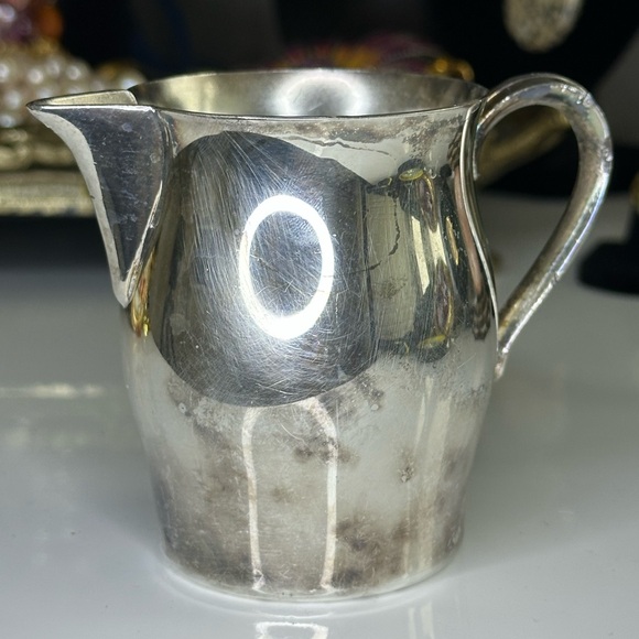 W M Rogers | Kitchen | Vintage Silver Creamer Pitcher W M Rogers Paul ...
